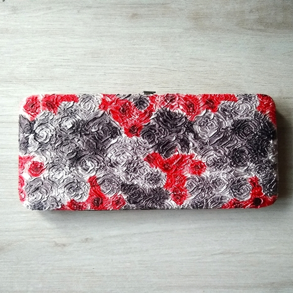Bags | Textured Floral Clutch Evening Wallet Red White Grey Slim Card ...